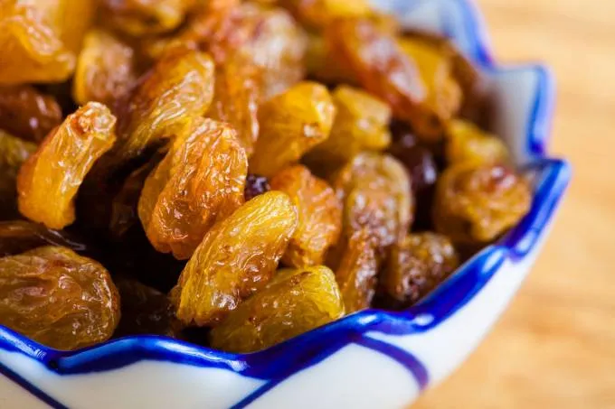 Rodzynki – rodzaje, właściwości. Rodzynki a odchudzanie. Czy rodzynki ...